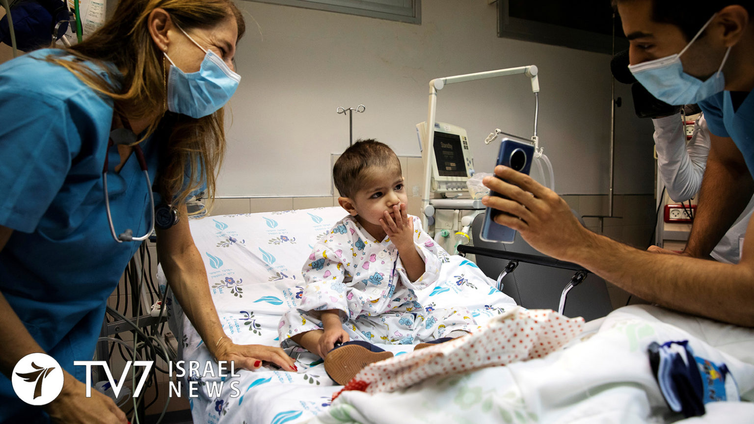 Palestinian child given lifesaving Israeli medical care - TV7 Israel News